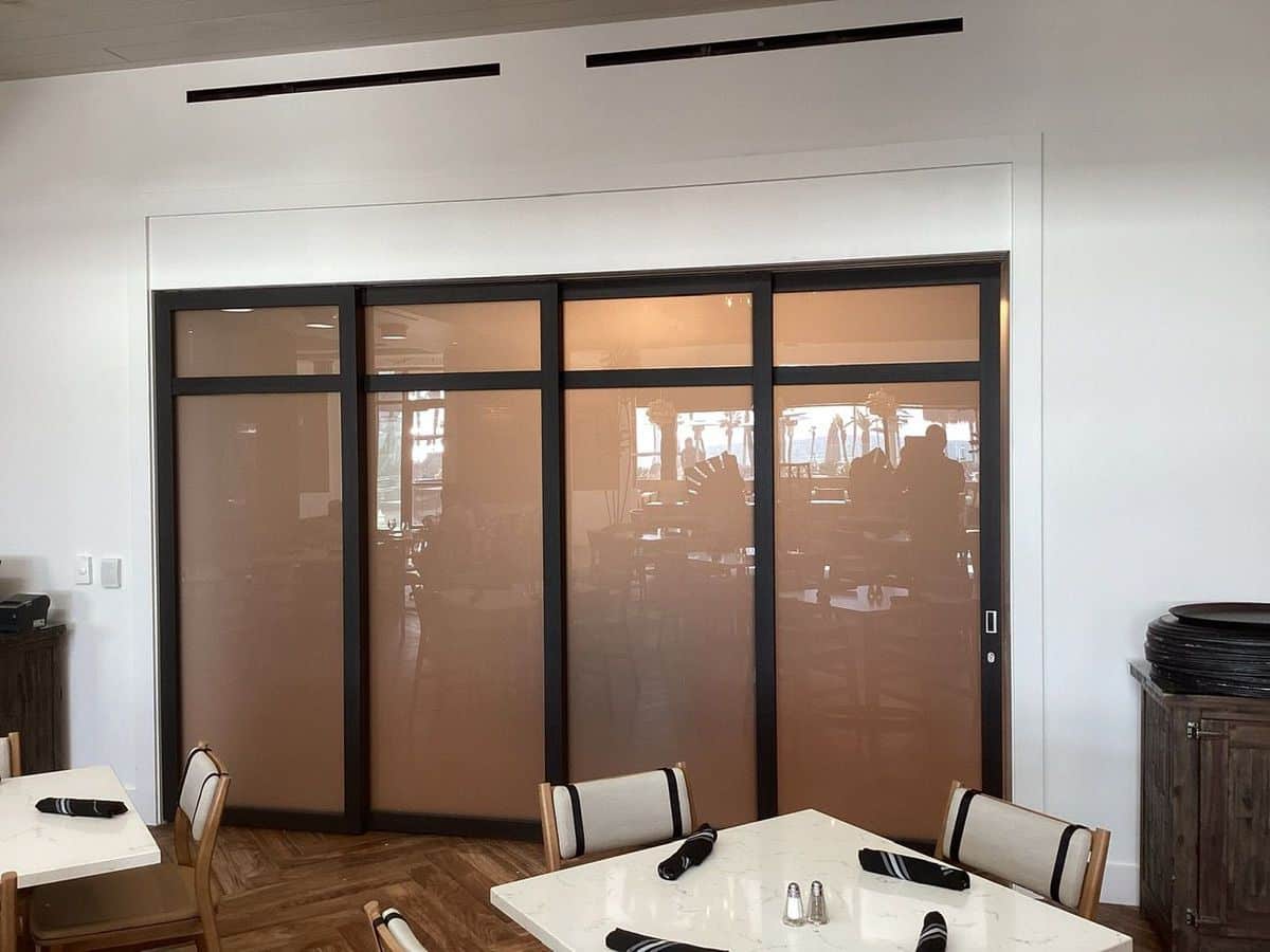 Luxury Entrances for Hotel Dining Rooms & Breakfast Nooks | Raydoor ...