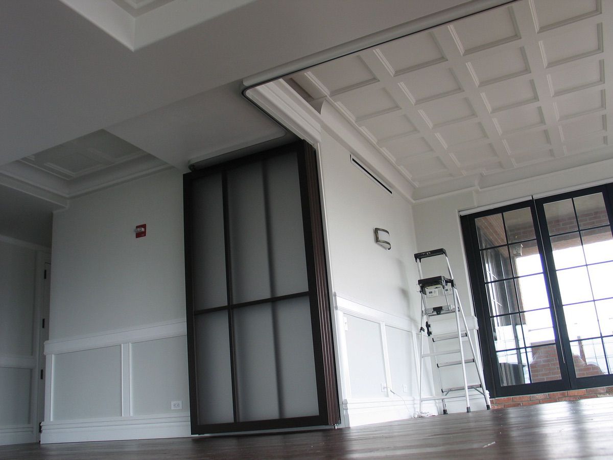Unique Benefits of 90° Corner Doors